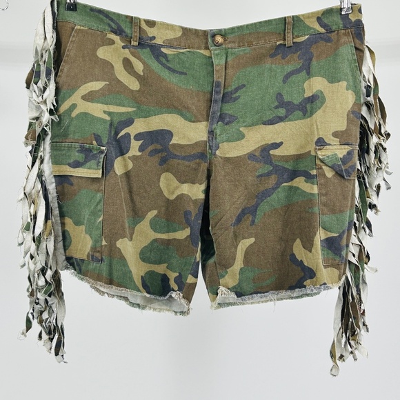 Xpluswear | Shorts | New Xpluswear Army Green Camo Cut Off Statement ...
